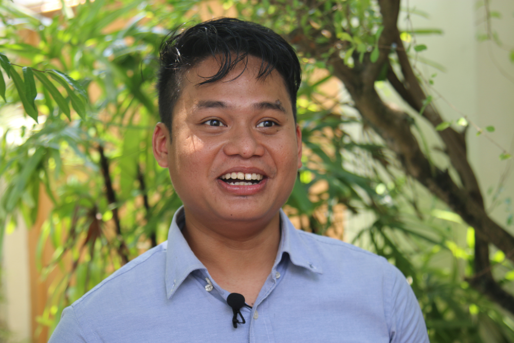 S'porean calligrapher studied Japanese, ceramics, & went to Taiwan ...