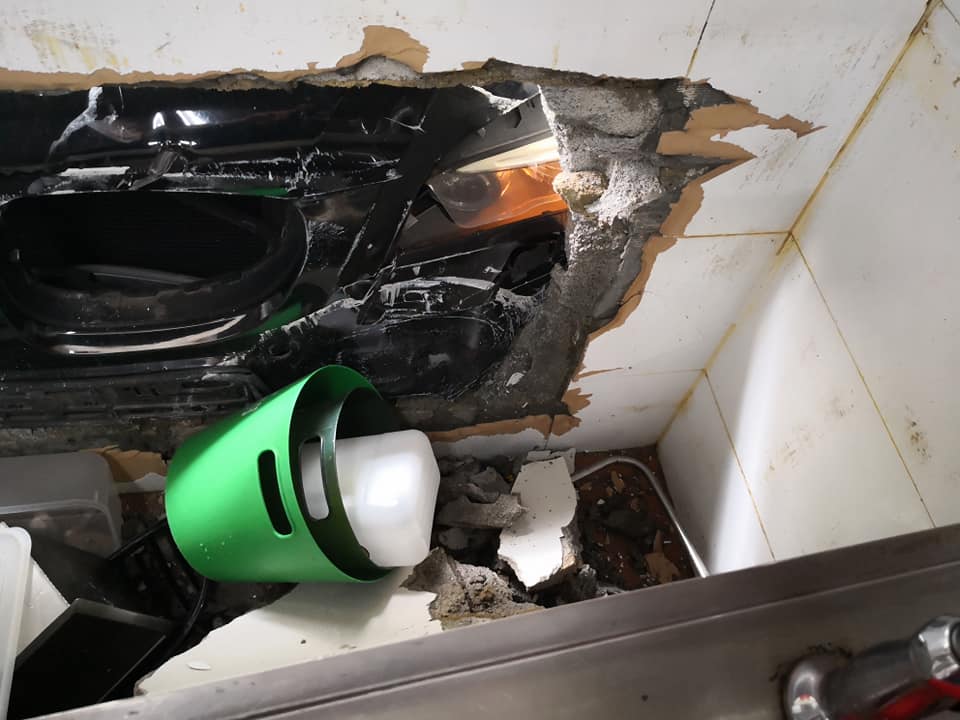 Noodle stall that BMW crashed into reopening on Apr. 5, stall owners ...