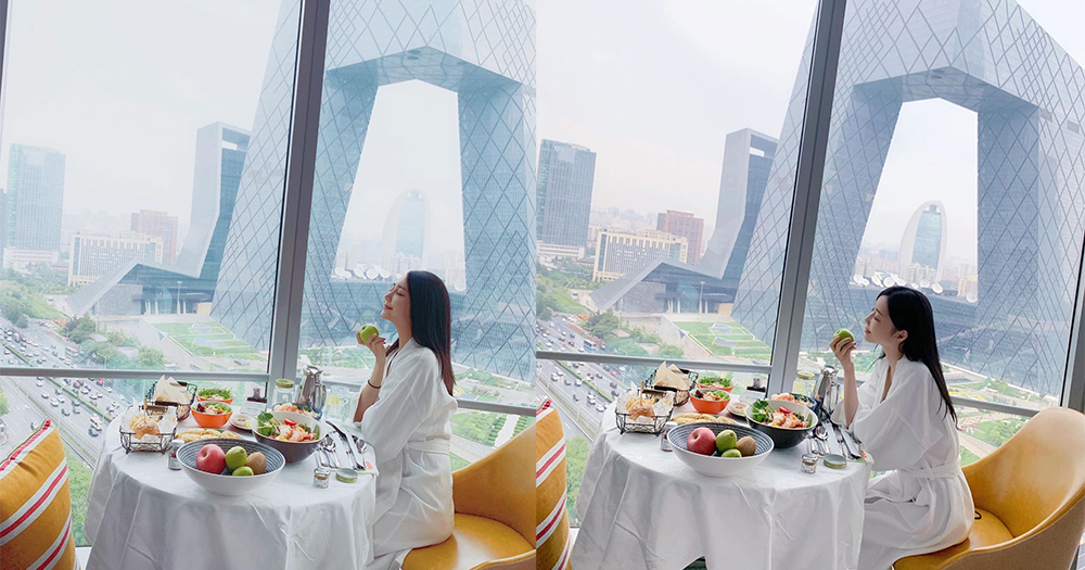 Aaron Kwok's wife Moka Fang denies rumours of attending 'pick-up camp ...