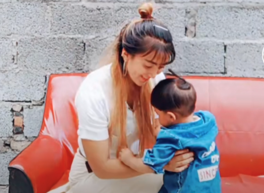 China Douyin star dies after ex-husband sets her on fire during ...