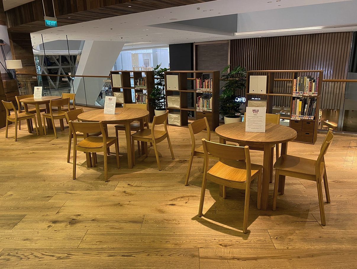 Muji cafe at Jewel revamped into cosy lounge with coffee & library ...