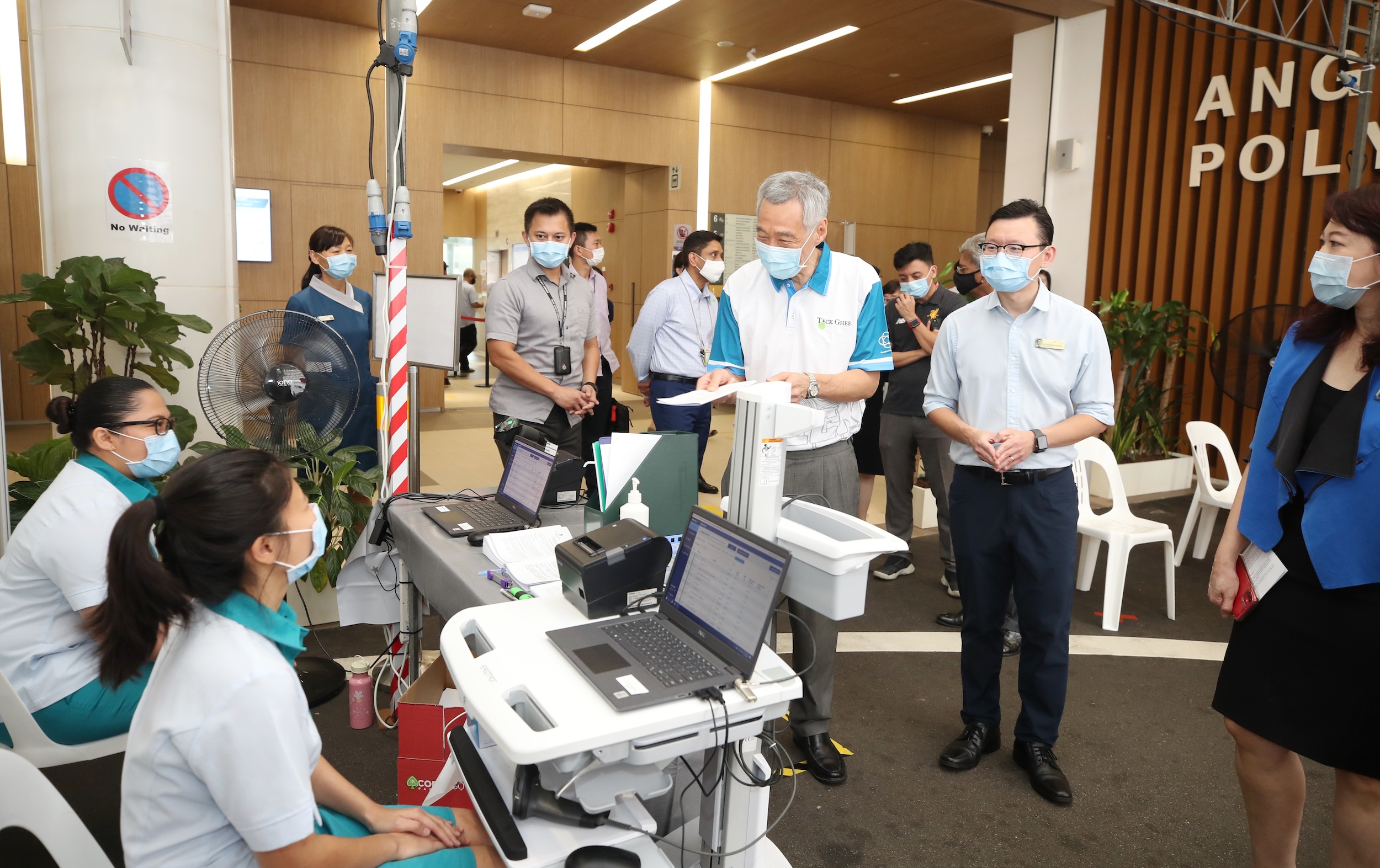 PM Lee nudges S'poreans to show restraint during CNY to avoid a repeat ...
