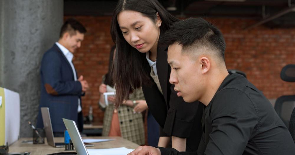 Thinking of changing industries? Here’s how you can make use of your ...