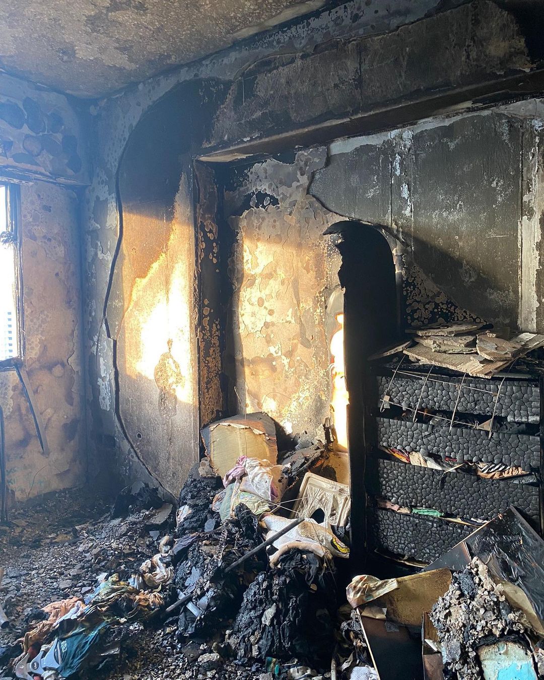 Yishun HDB flat catches fire at 2am, 50 people evacuated from block ...