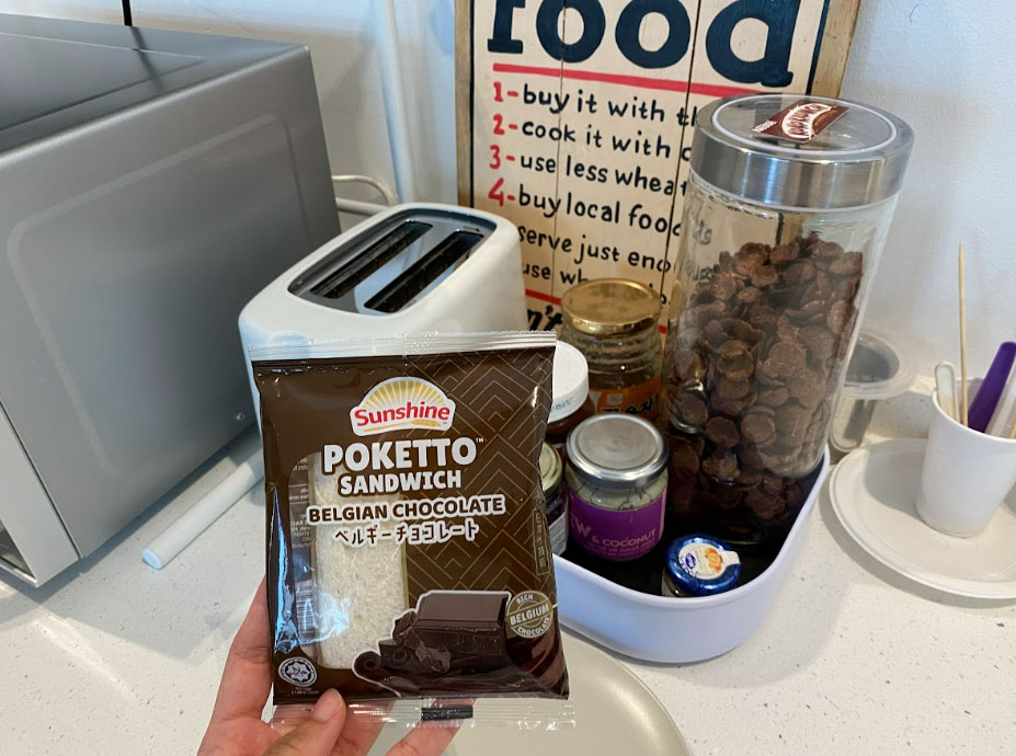 New crustless, fuss-free Sunshine Poketto Sandwich with filling so ...