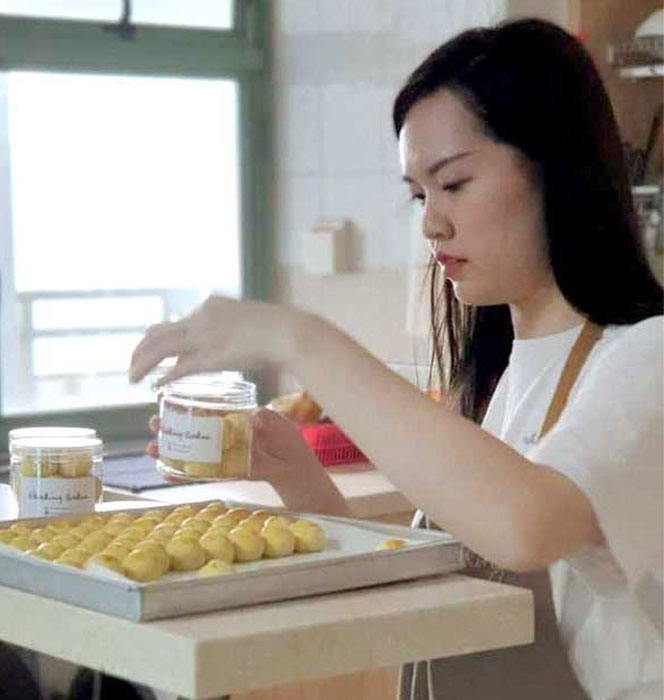 Former stewardess, 25, who lost job during pandemic, now owner of ...