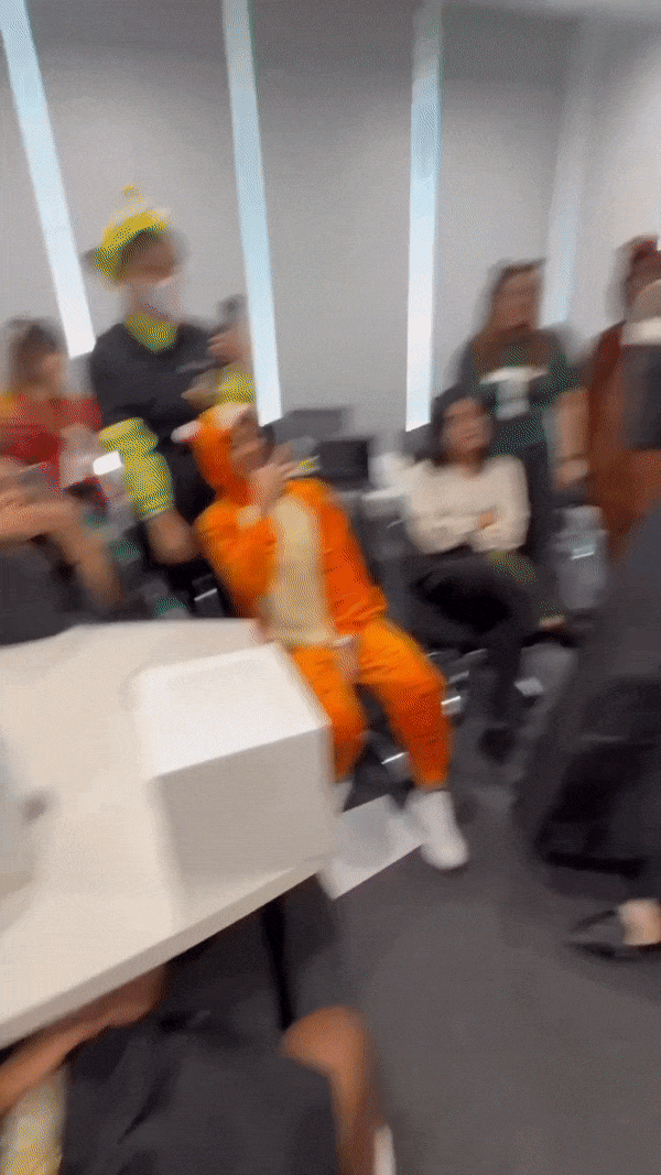 Republic Poly lecturer dresses up as No-Face for Halloween, lectures in ...