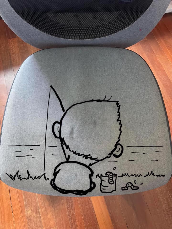 Person in S'pore asks how to get rid of office chair wet stains? Expert ...