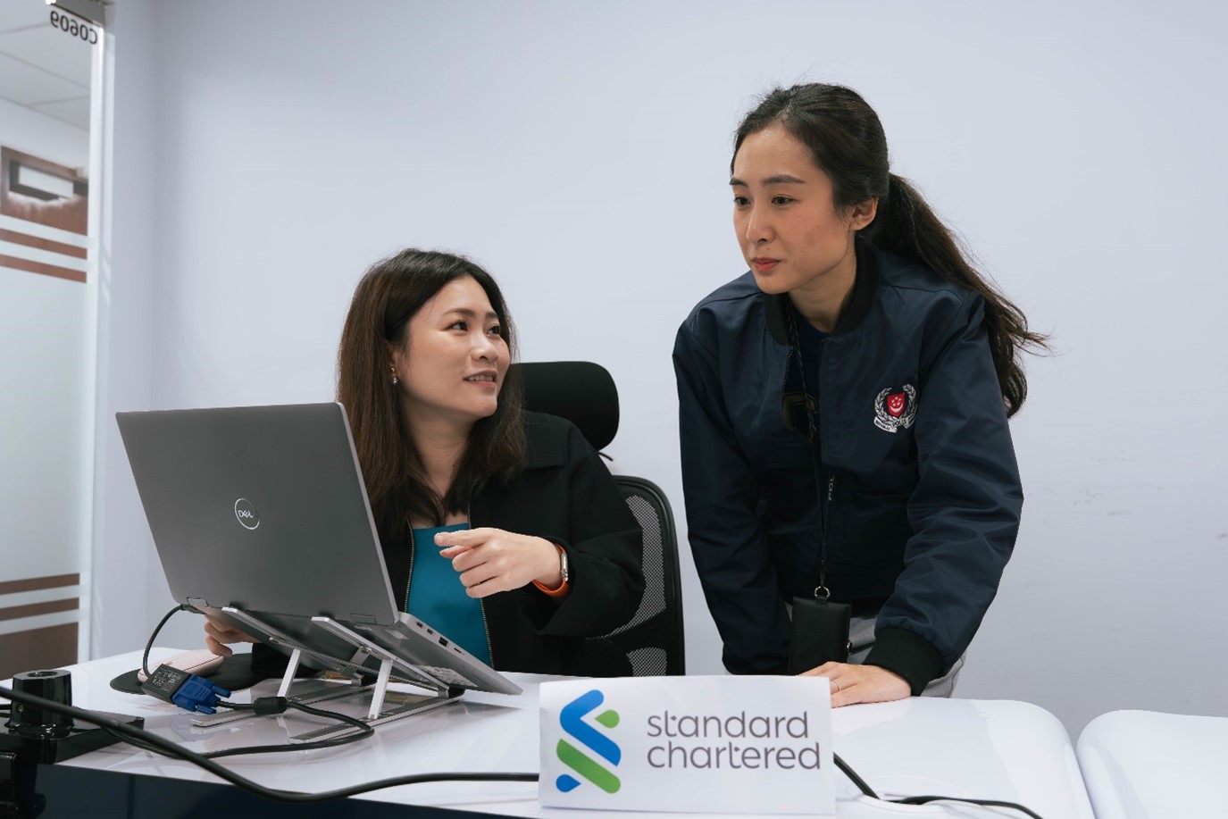 S'pore woman, 79, nearly loses S$260,000 to 2 scammers posing as bank ...