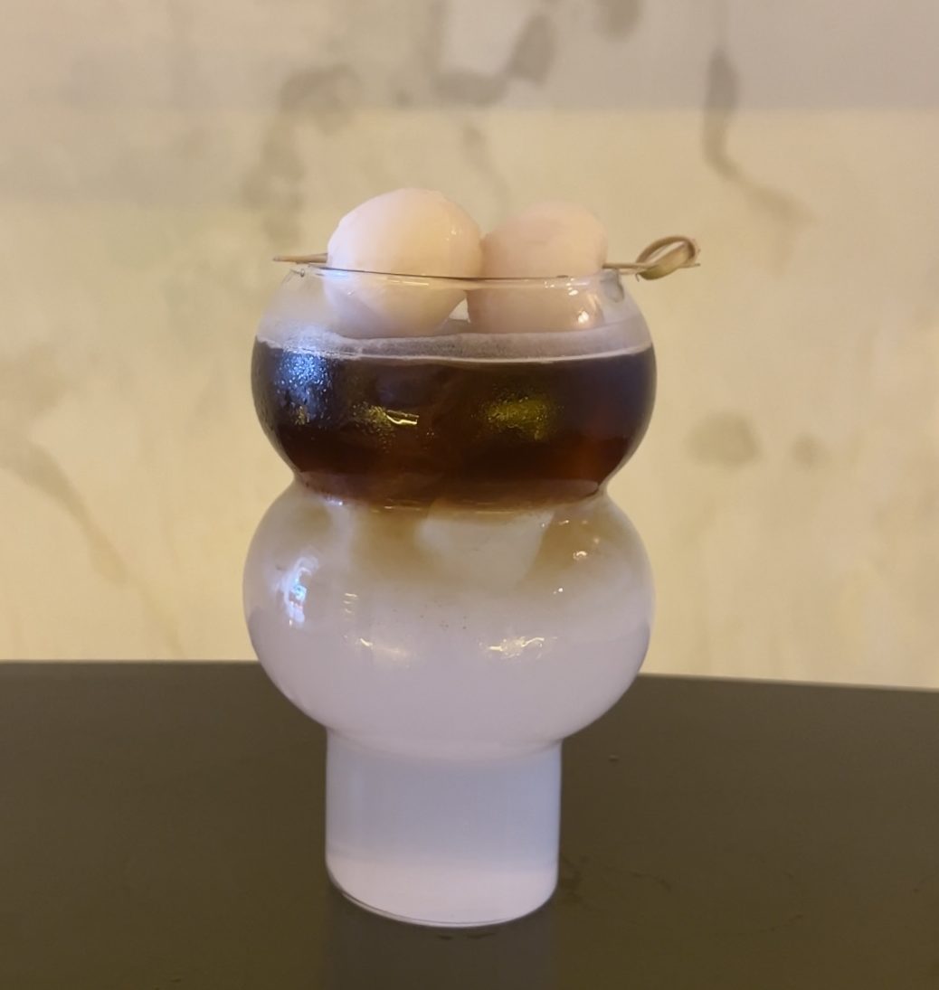 Bugis cafe serves saffron tea, lychee coffee & more from S$3 ...