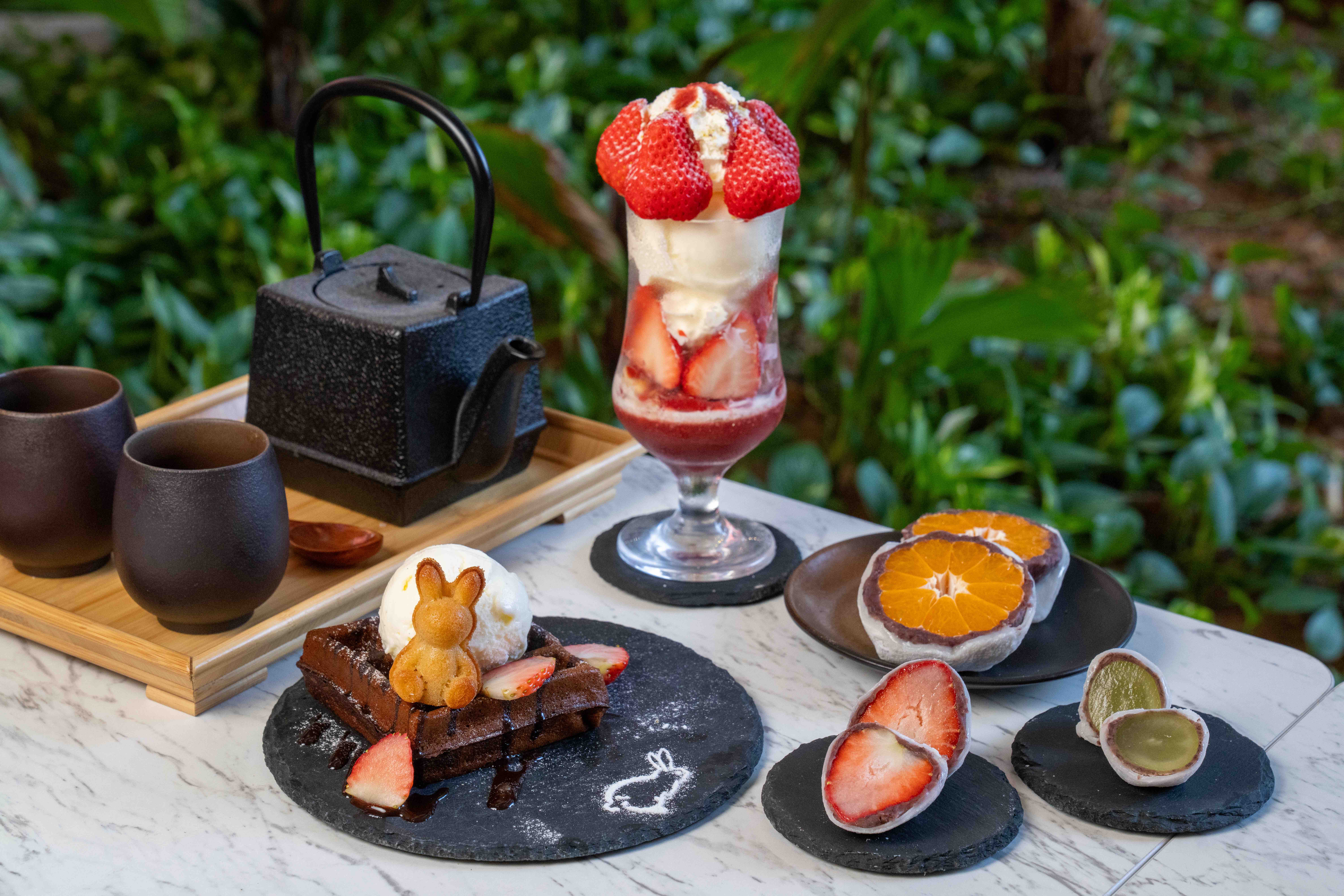 Rabbit-themed mochi waffles & other desserts at Japanese cafe chain in ...