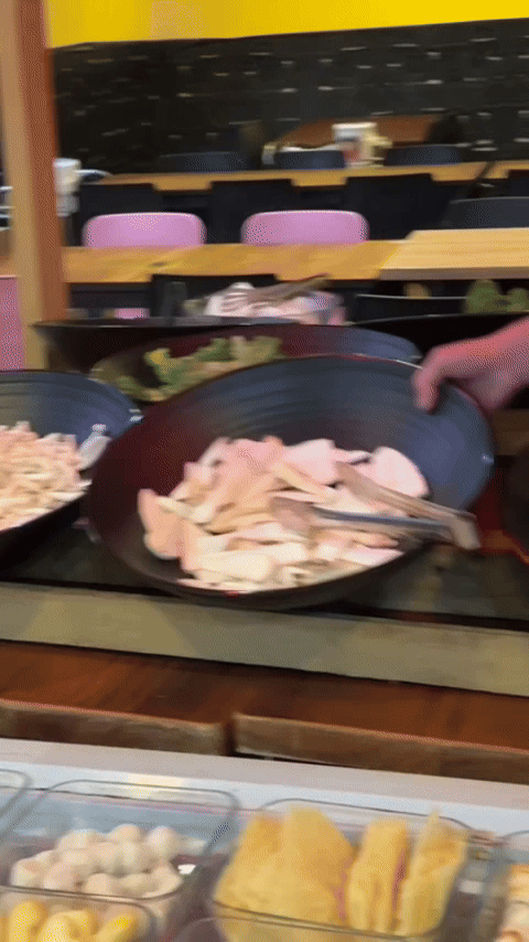 Rat seen at fresh food counter at Cheese Story Mookata Buffet in ...