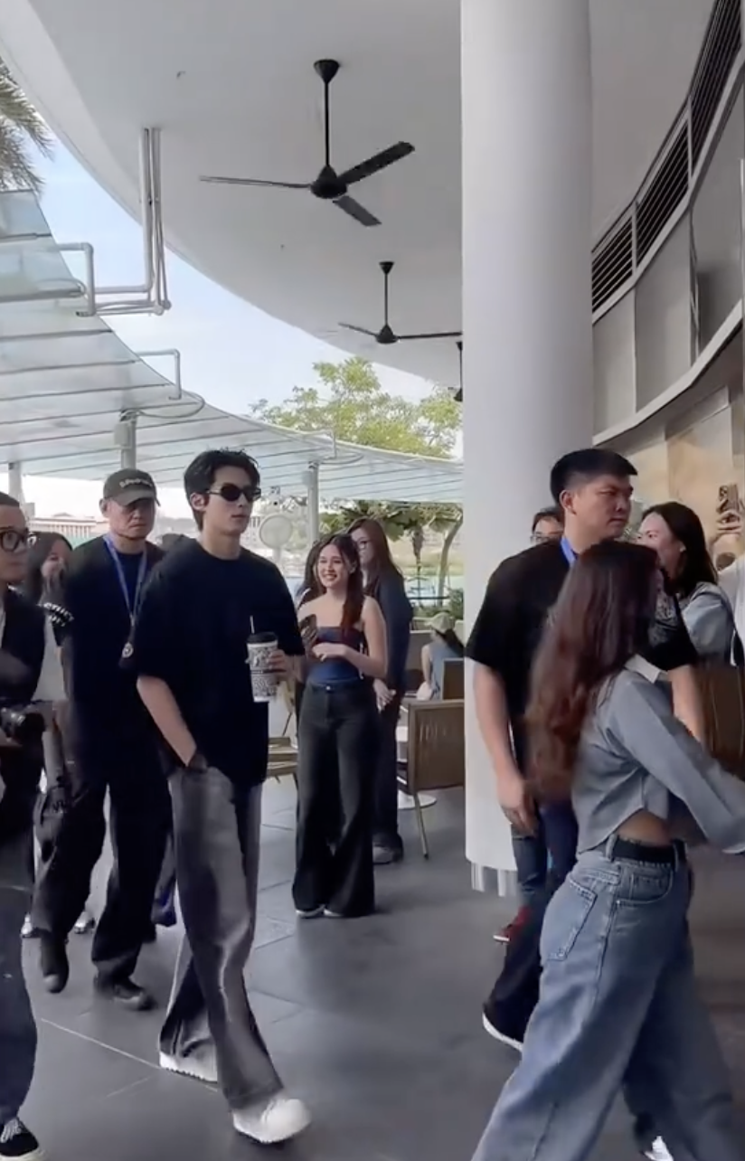 Chinese actor Dylan Wang spotted at VivoCity before attending Yuewen ...