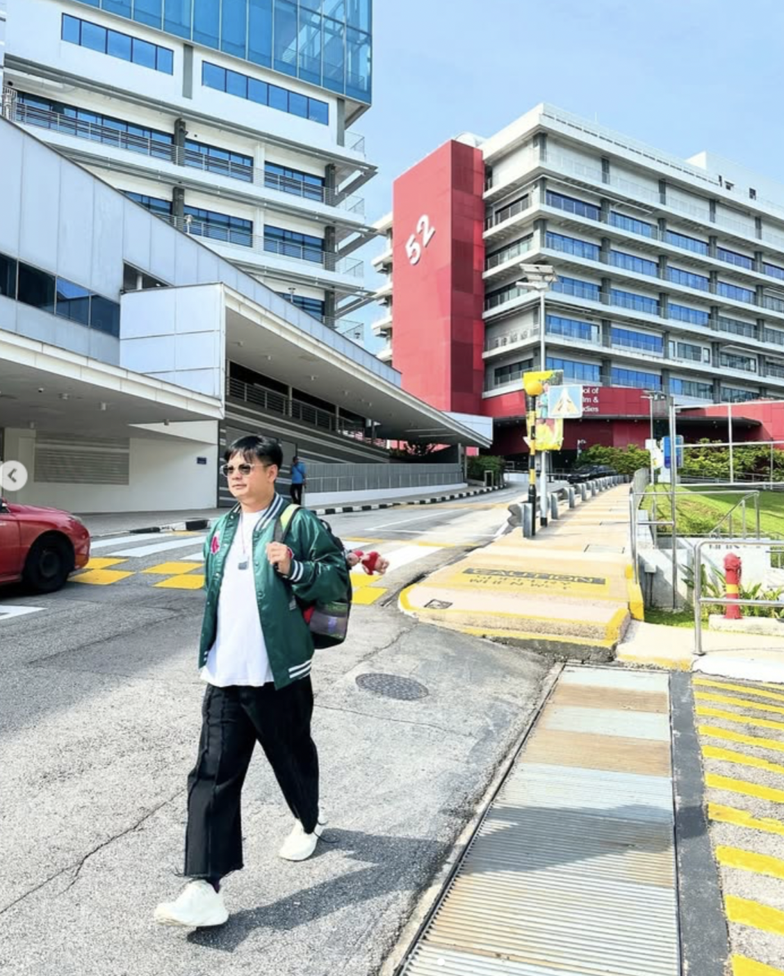 Dennis Chew, 51, to graduate from Ngee Ann Poly - Mothership.SG - News ...