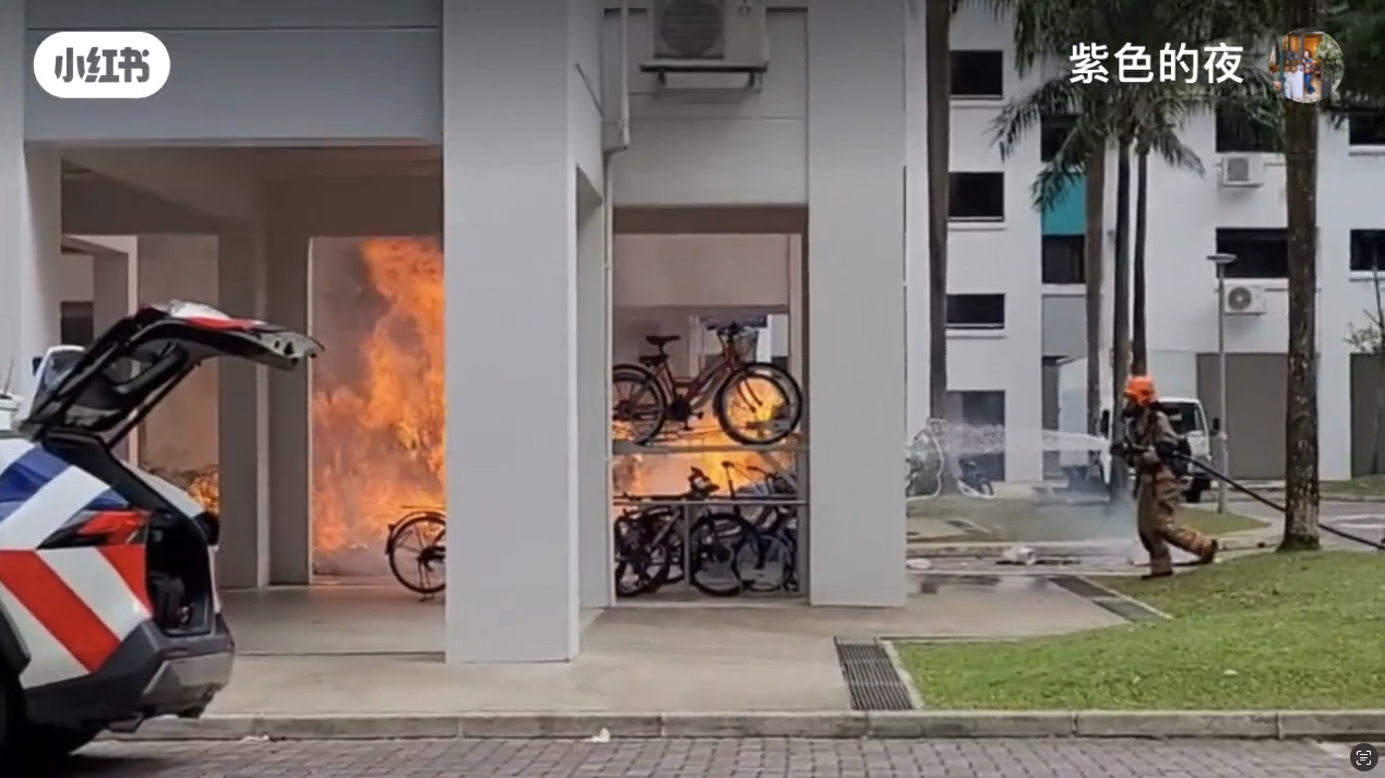Discarded items, recycling bin catch fire at Woodlands HDB loading bay ...