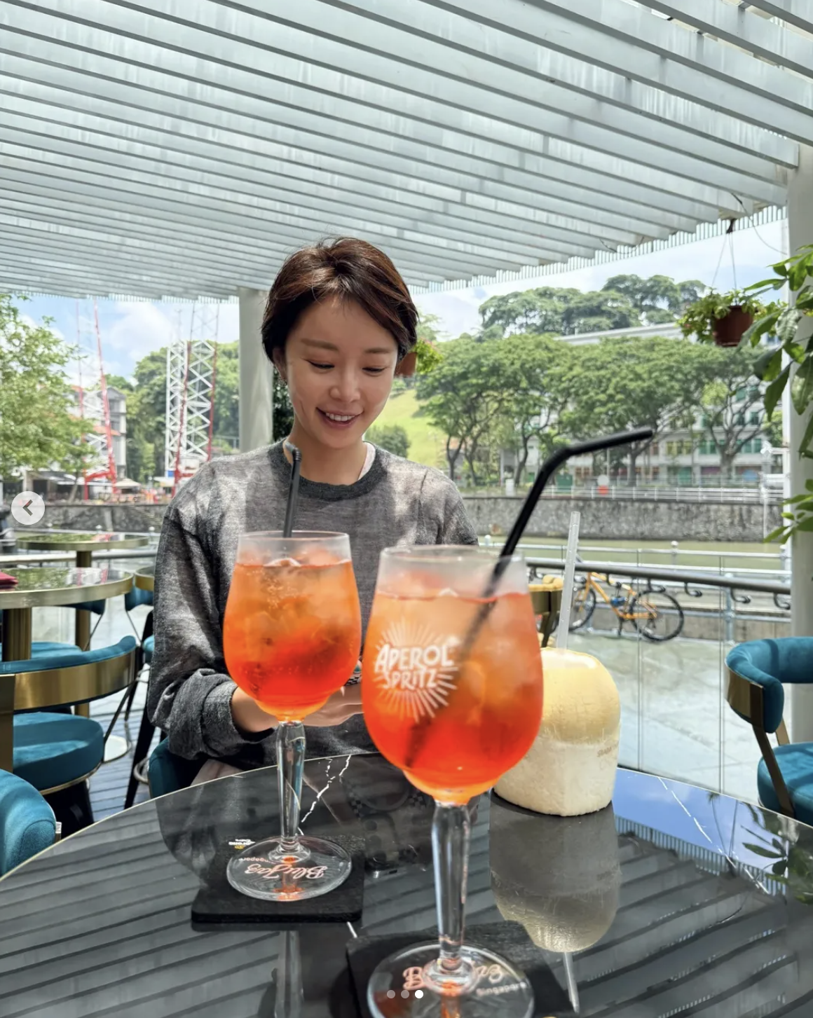 South Korean actress Hwang Jung Eum in S'pore, visits Botanic Gardens ...