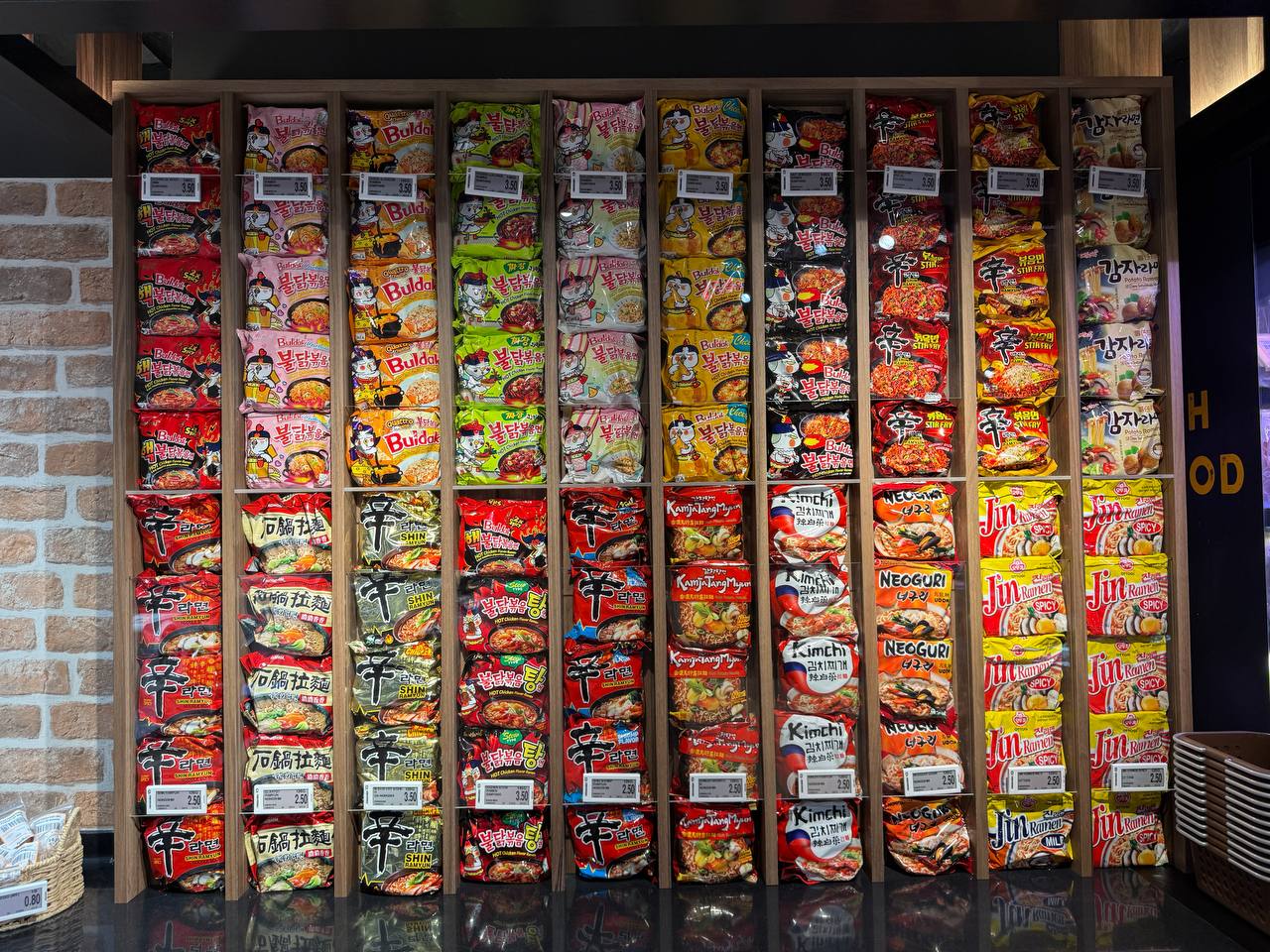 Centrepoint's FairPrice outlet has DIY instant noodle bar - Mothership ...