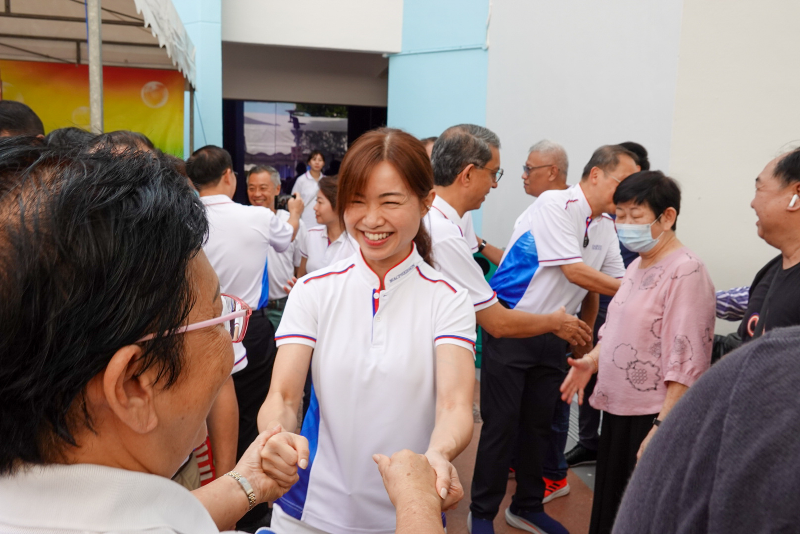 Tin Pei Ling, new faces Diana Pang & Gho Sze Kee spotted at Marine Parade Town Council event ...