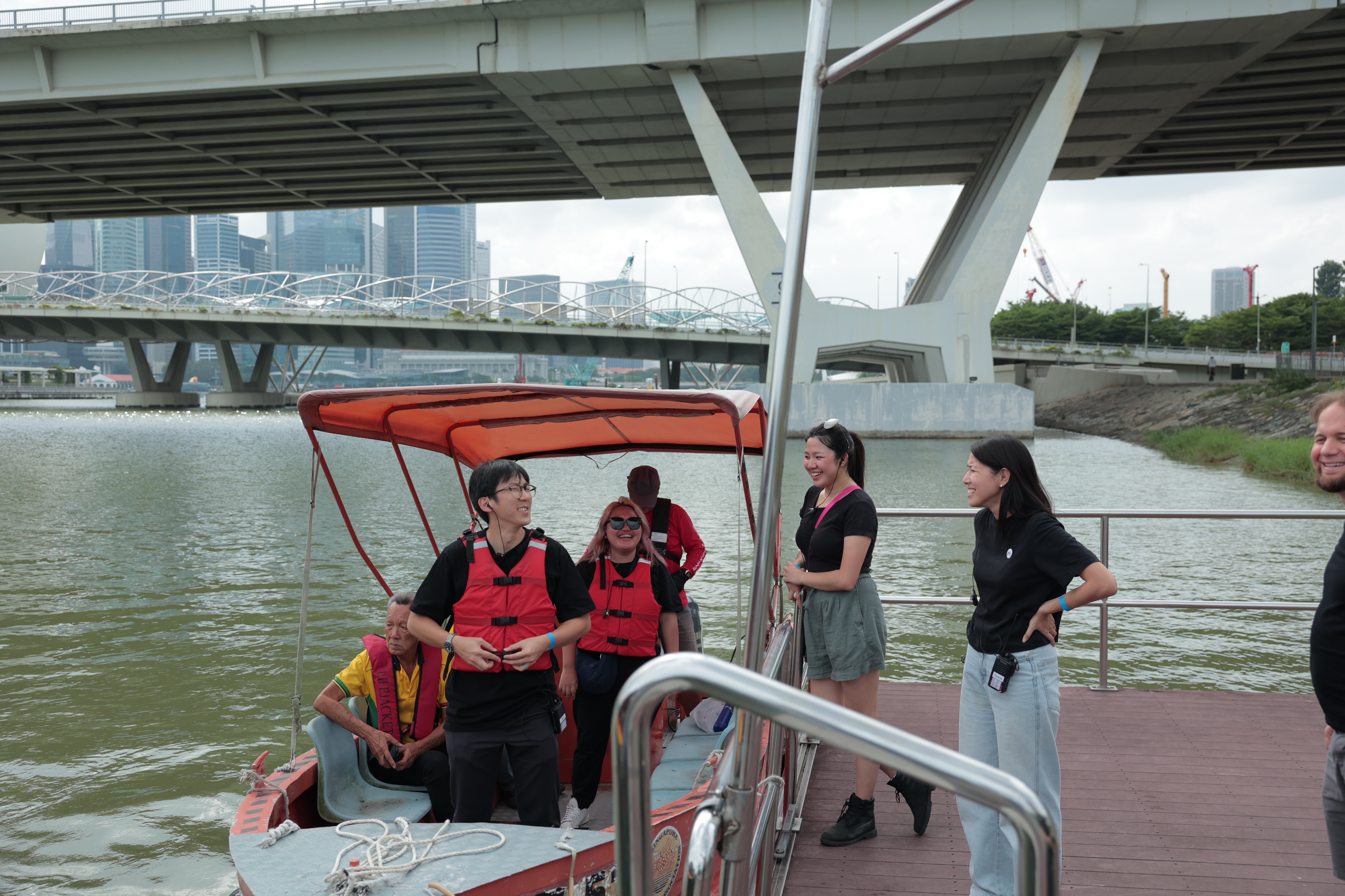 How a S’porean crew pulled off that shot of Coldplay jamming on the ...