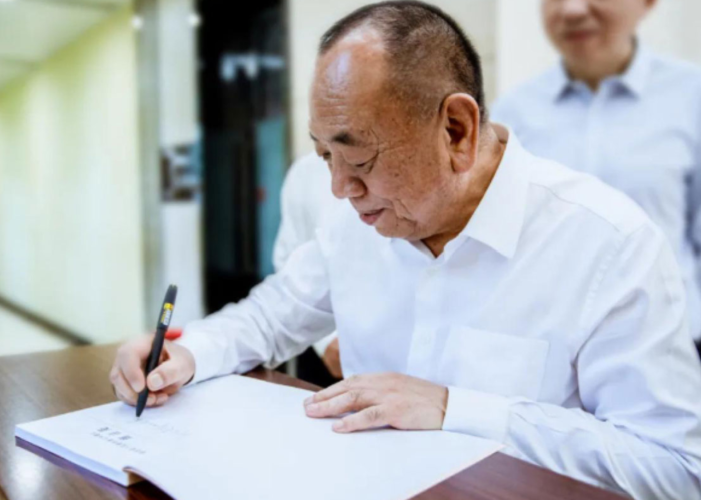 There are now 49 billionaires in S'pore,10 more than in 2024: 2025 ...