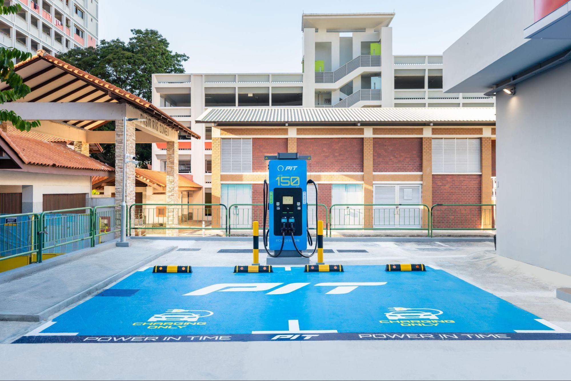 New Sinopec petrol station in Pasir Ris offering 29% instant discounts ...