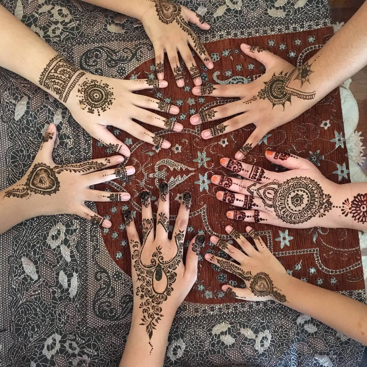 S'porean, 24, started henna business at 16, expands customer base to Paris - Mothership.SG ...