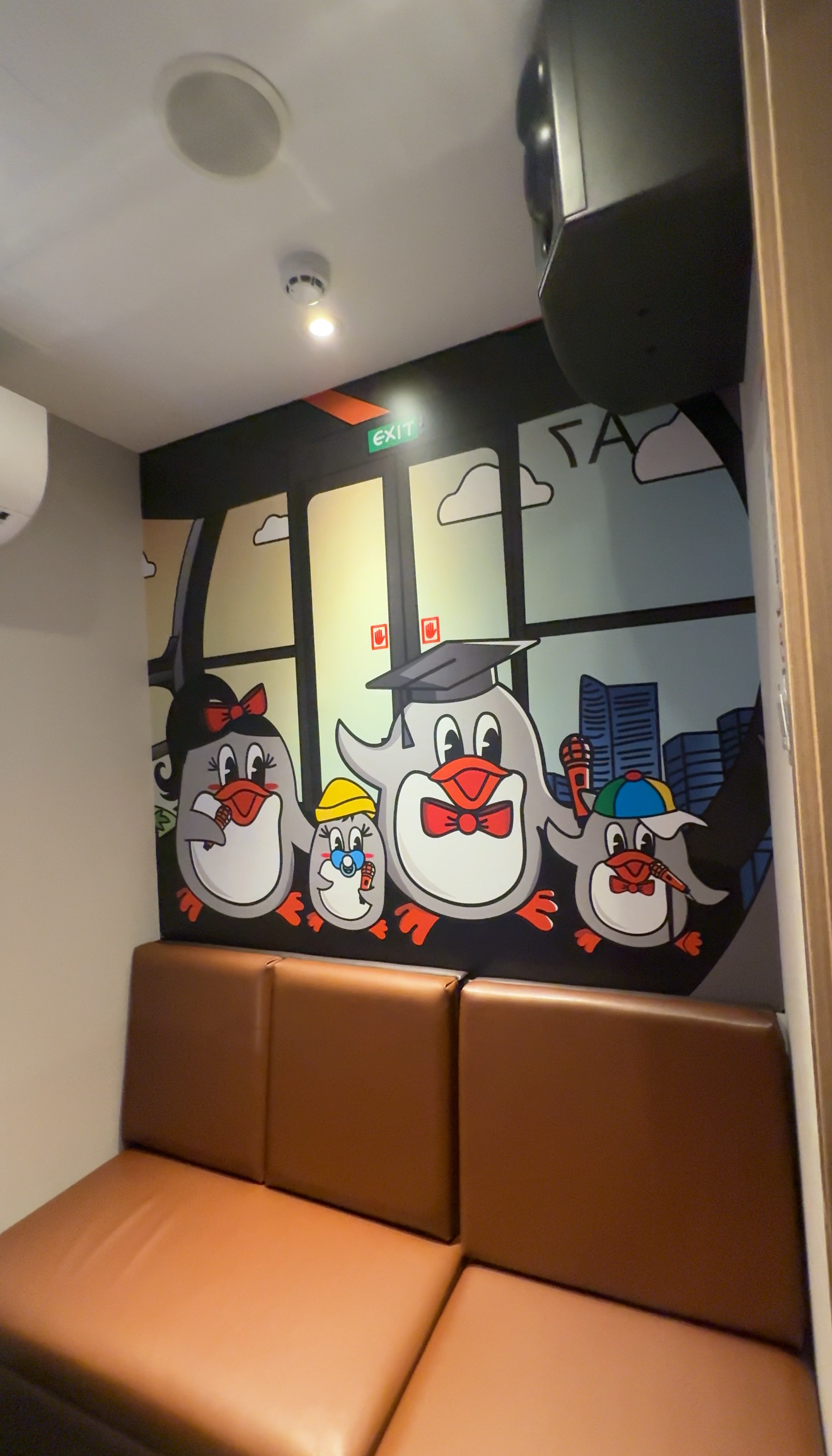 Karaoke chain Teo Heng opens outlet at Changi Airport Terminal 3 ...