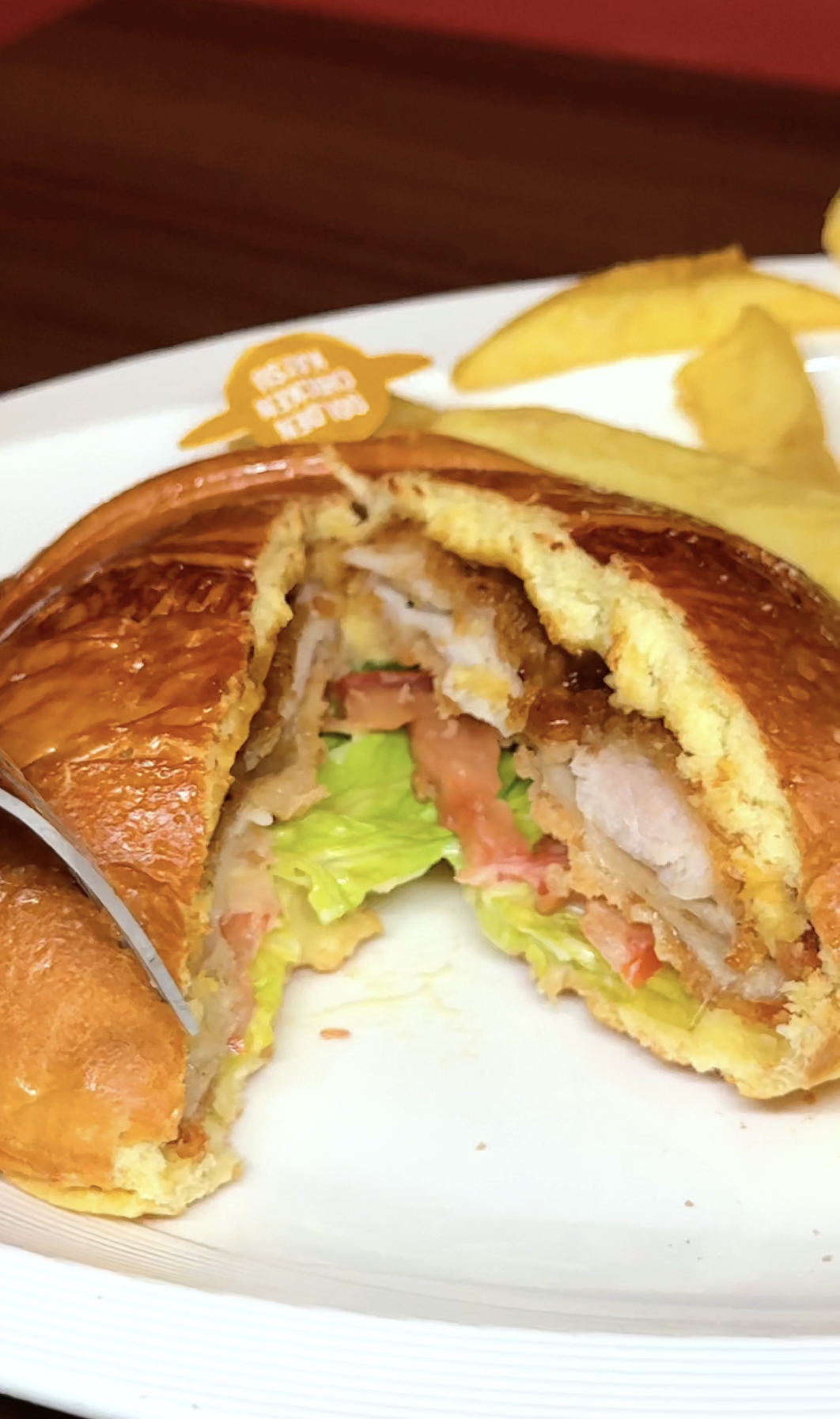 Swensen's has new UFO-shaped burgers & kunafa sundaes from S$7.80 ...