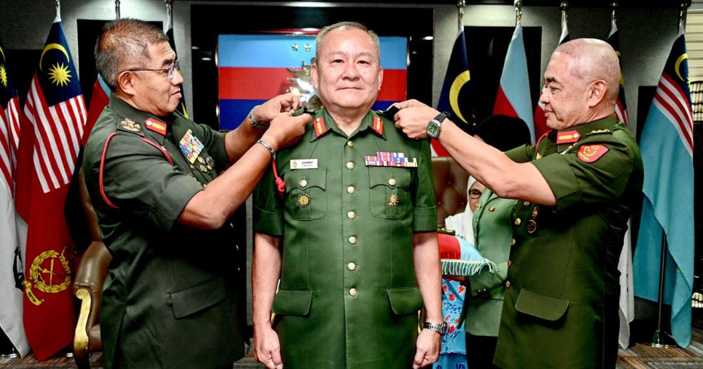M'sia promotes 1st Chinese army general to 3-star rank - Mothership.SG ...