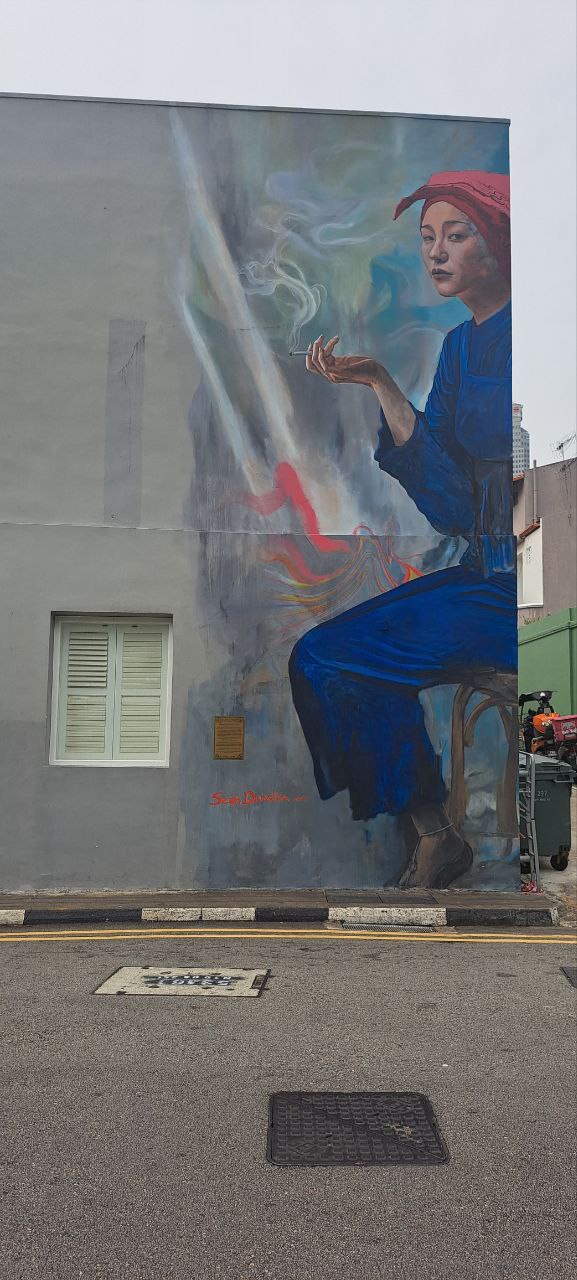 Plaque put up at Chinatown samsui woman mural stating smoking ...