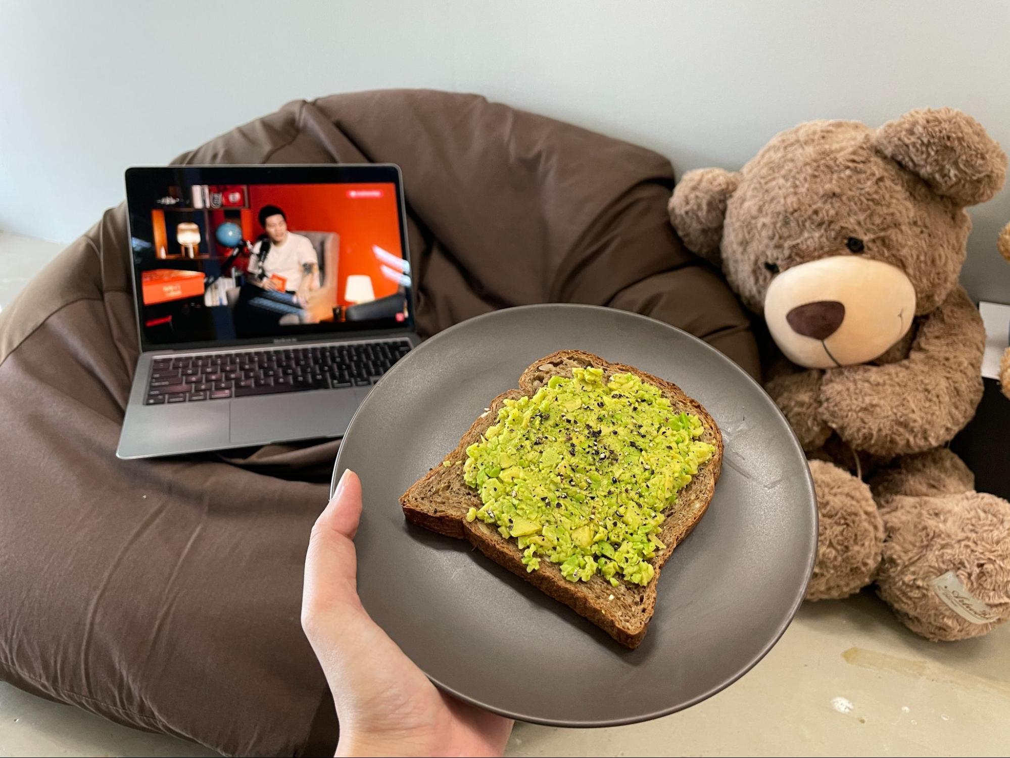 3 toppings, 1 loaf: We try Sunshine’s new Dark Rye Komugi Loaf with ...