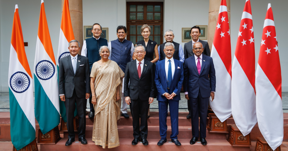 MOE staff including teachers can be fired if caught using or with vape ...