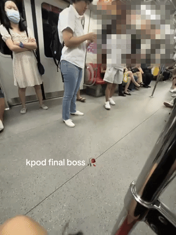 Teen, 17, walks like a zombie & falls in MRT train, found with vape ...