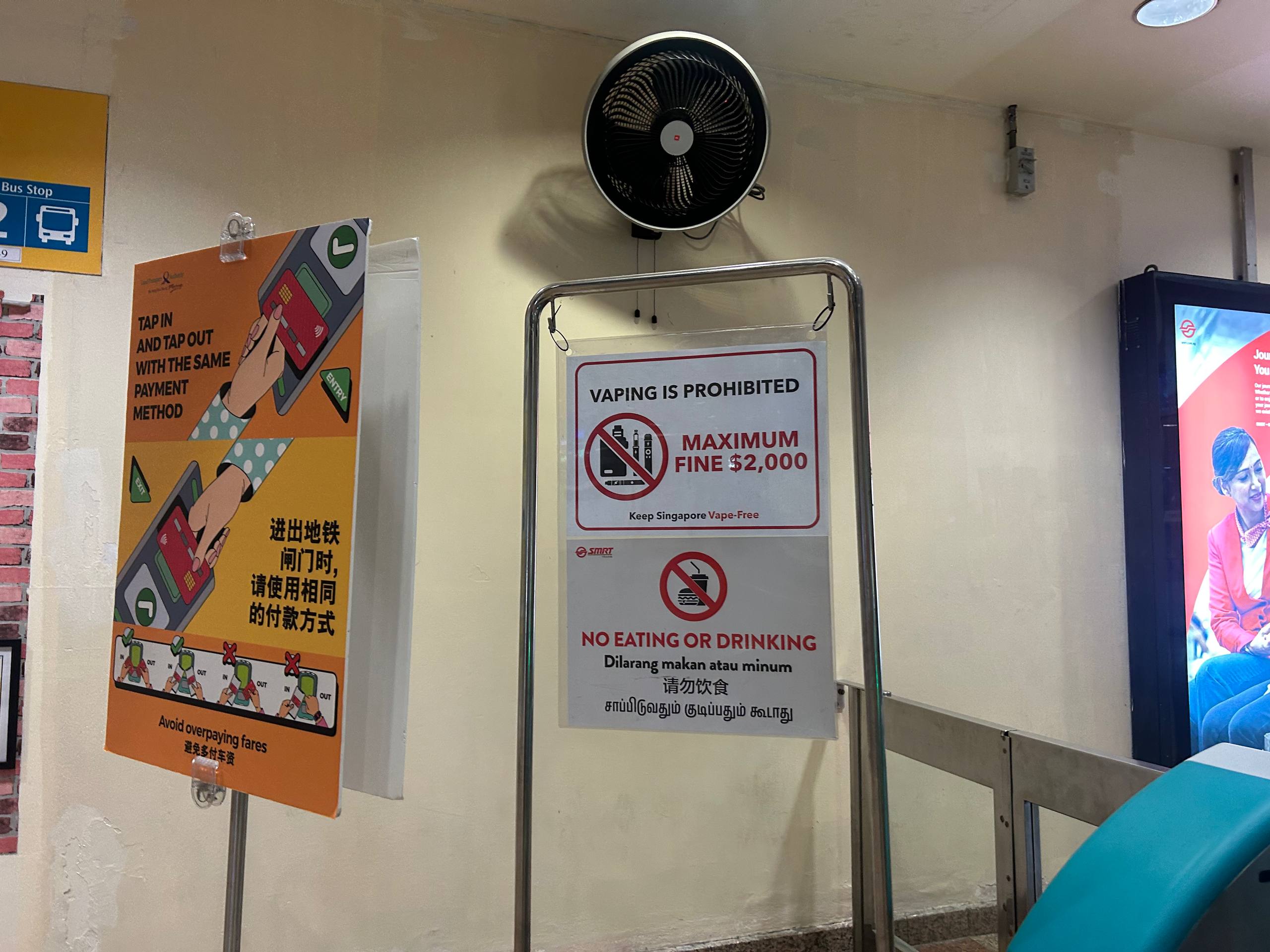 SMRT staff personally reminds passenger with sign that vaping leads to ...