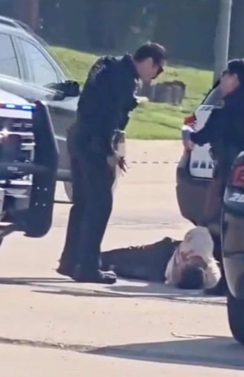 Cuban man, 37, reportedly beheads motel manager, 50, in front of his wife & child in Dallas ...