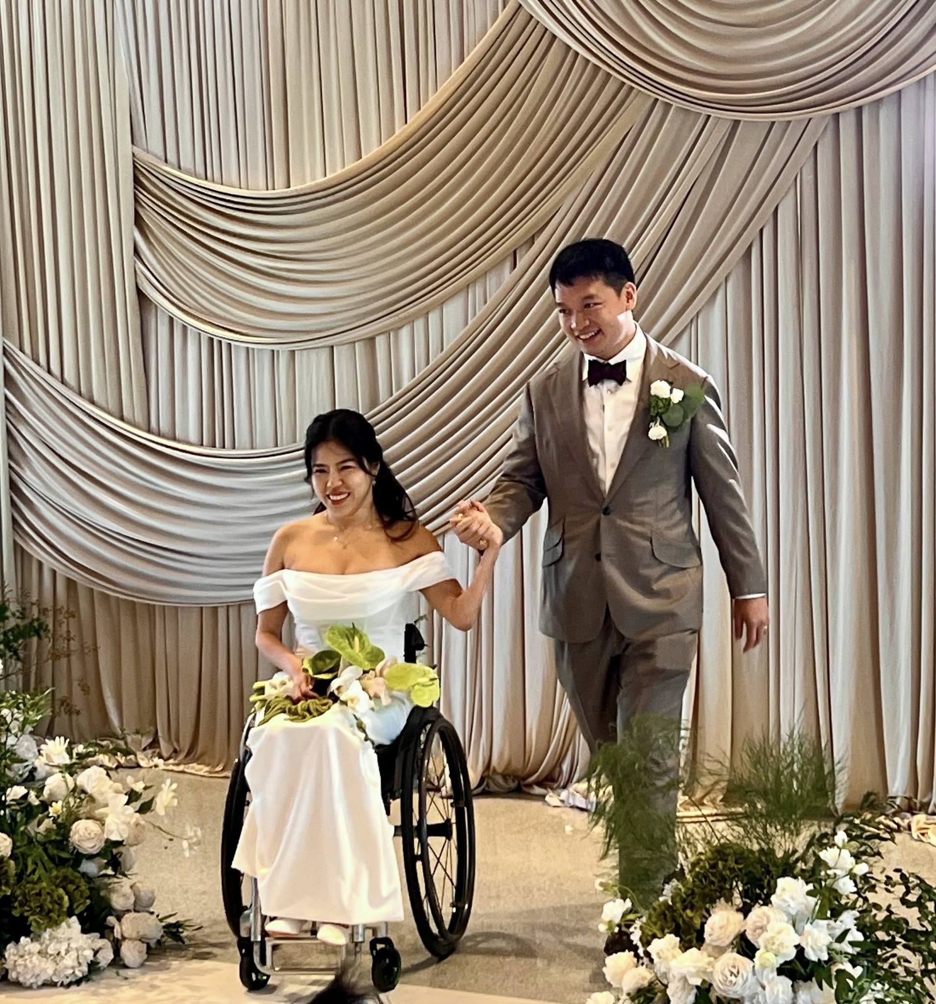 S'porean athlete Yip Pin Xiu, 33 & pilot Bruce Boo, 34, get married - Mothership.SG - News from ...