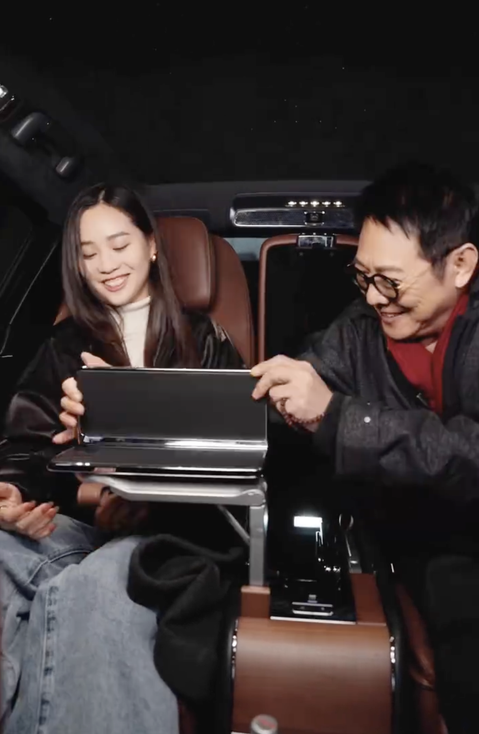 Jet Li's youngest daughter reminds him to be fair after gifting eldest ...