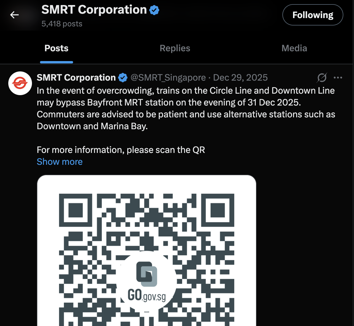 Bishan MRT platform screen doors open while train arrives, stays open ...