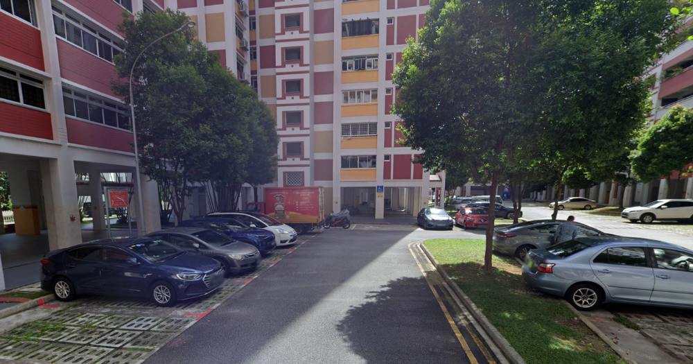 Man allegedly stabs woman in Choa Chu Kang, he then jumps off 18th ...