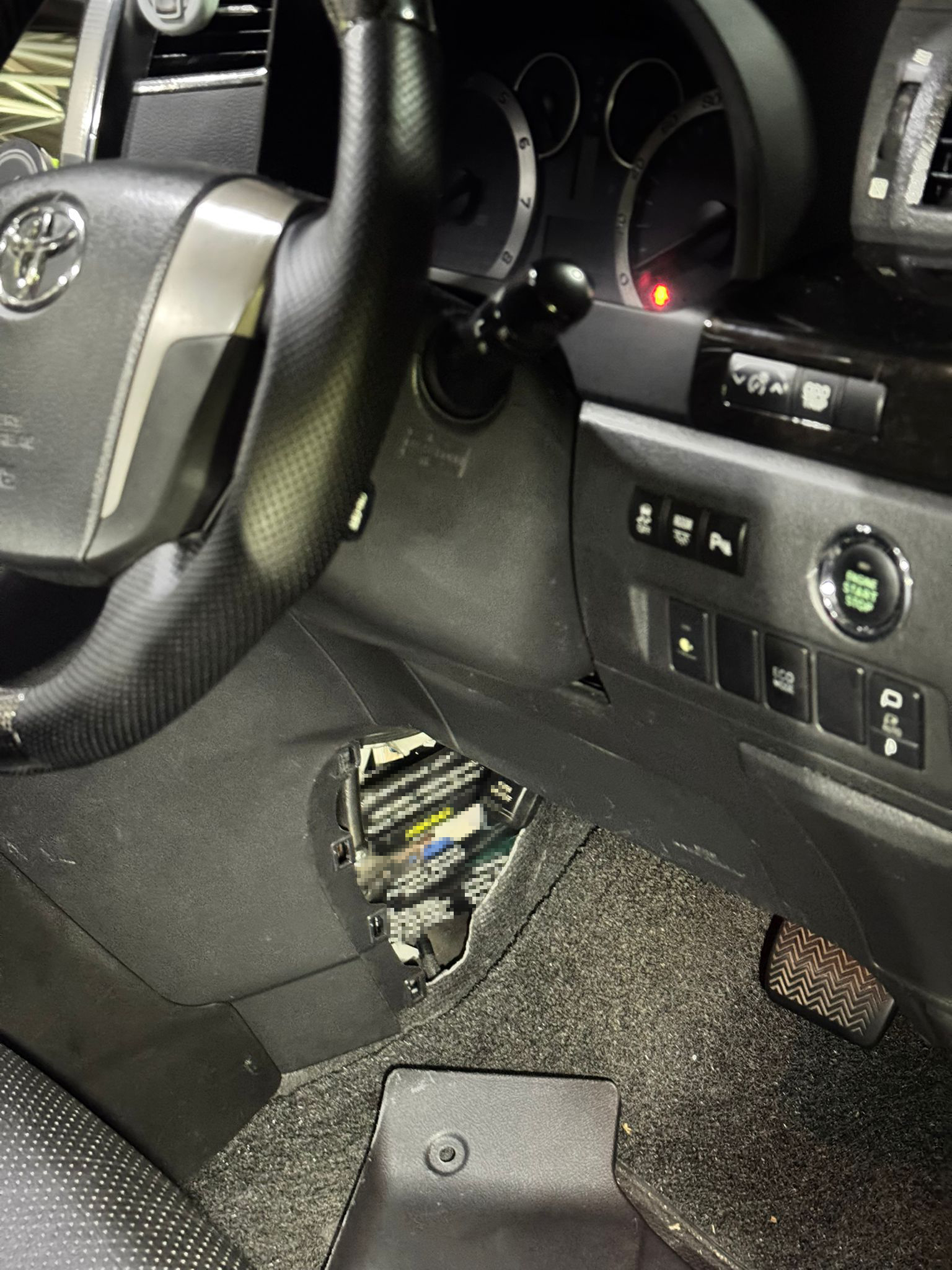 11,000 heat sticks & 1 vape found in S'pore rental car at Woodlands ...