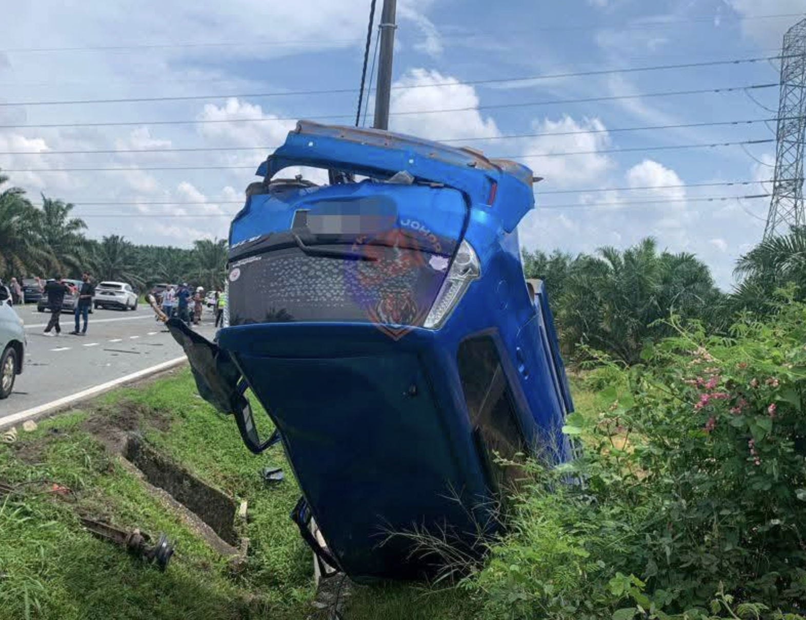 BMW driver, 22, races with brother, 19, in Johor, leads to horrific ...